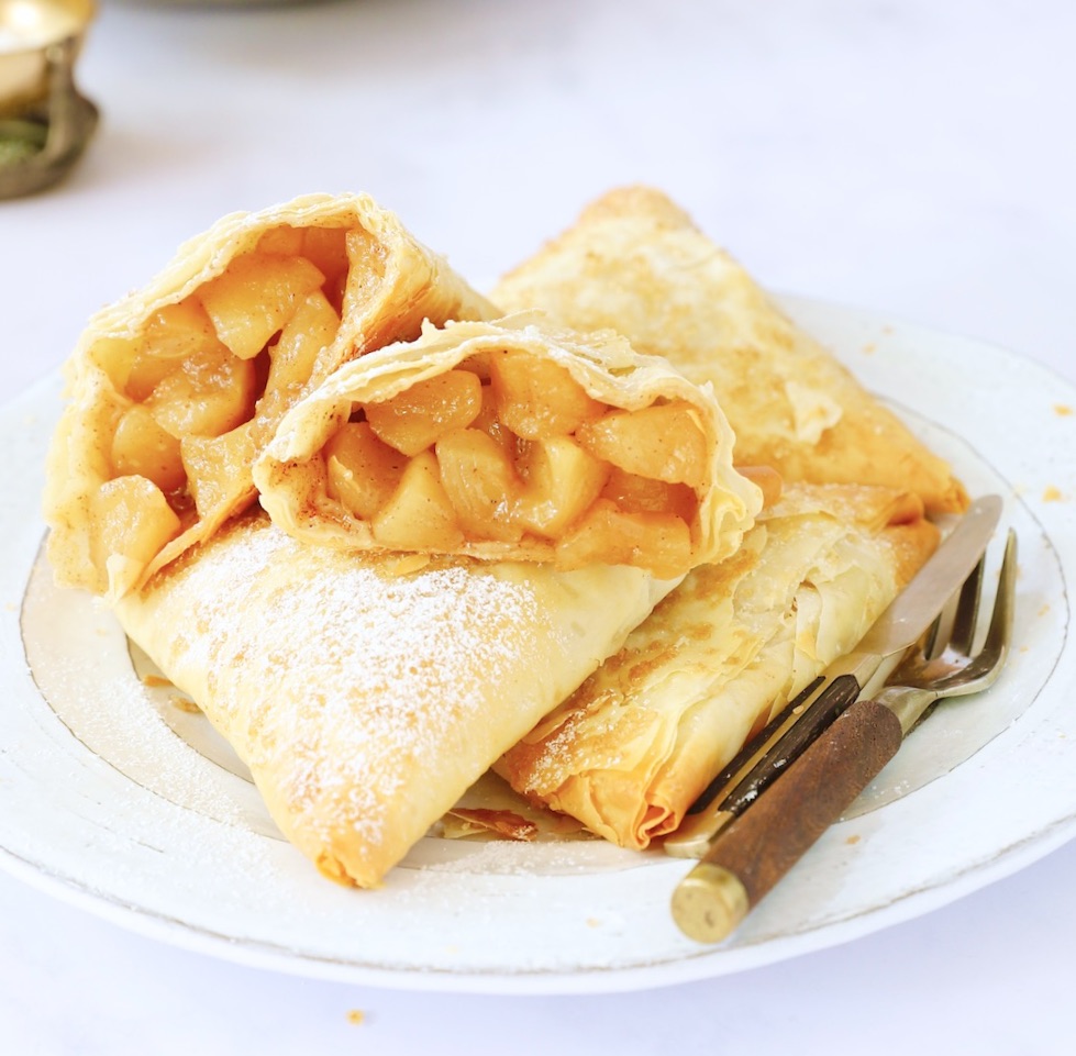 Easy Apple Turnovers with Filo Pastry - Marilena's Kitchen